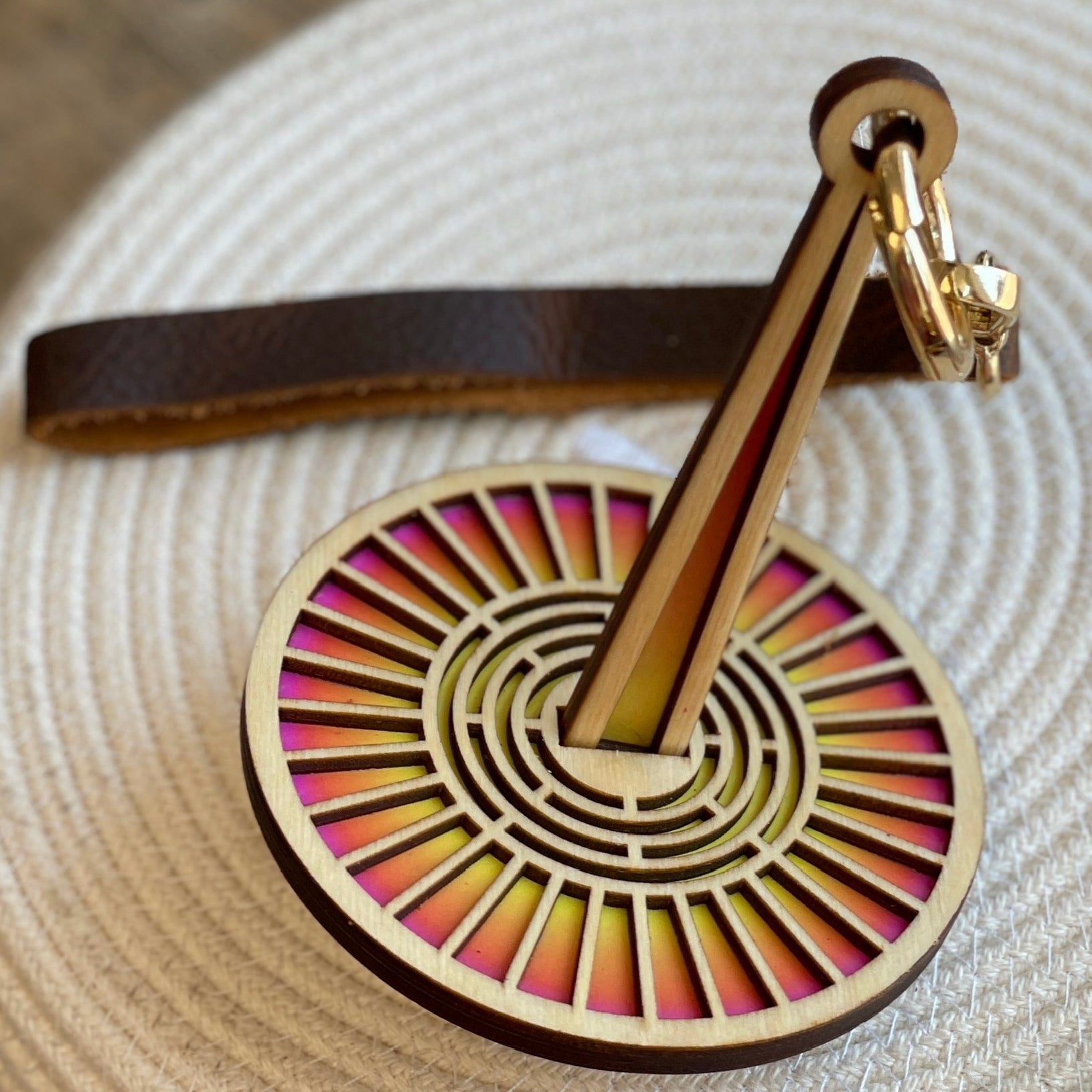 Mini Minder by Lemonwood — Cashmere Goat